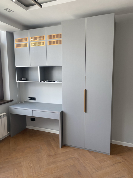 Buyurtma asosida turli xil Mebellar