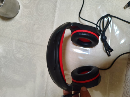 Игровой наушник  MC