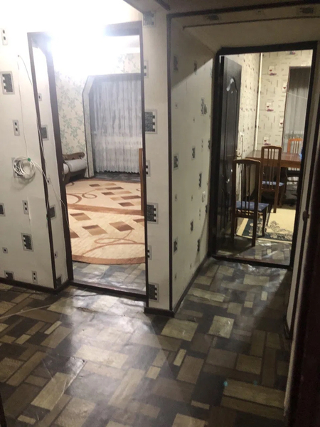 Сдается 2 х комнатная Максим Горький. Чайхана Салом