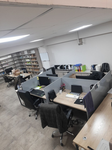 Сдаёться  оффис ул чехова ойбек корзинка
помещение 200 м² #  СРОЧНО!!!