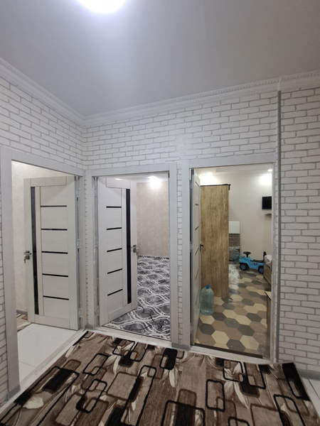3хонали квартира ижарага маклерсиз , уйни егаси