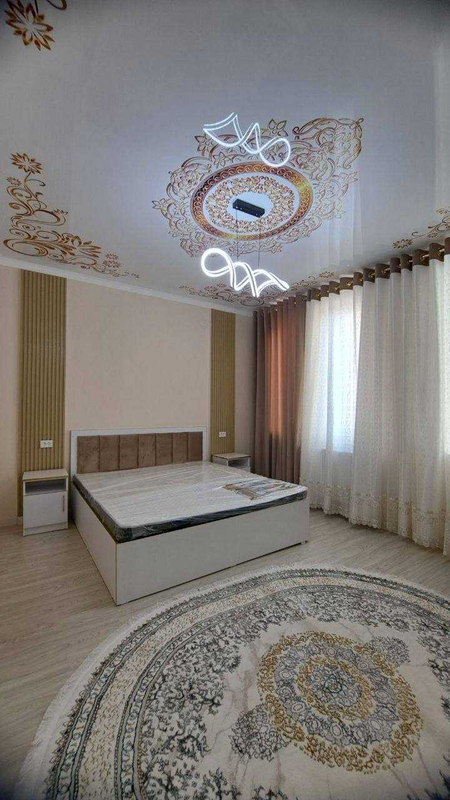 5 каватли кирпични дом 2- кават
74 м2 2 хонали 
Нархи: 49.900