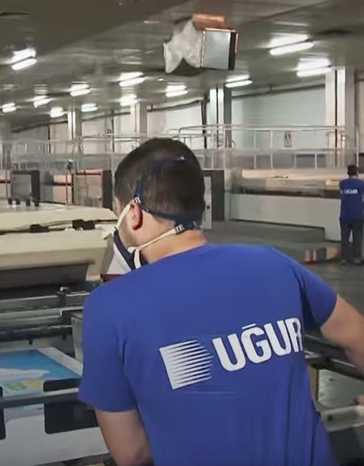 Витринный Холодильник Морозильник Ugurr\immer Доставка по городу !!!