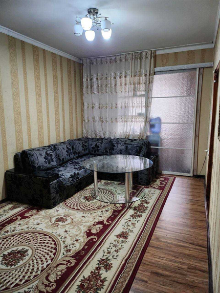 Продам 3/3/4 балкон 1,5х6 Чиланзар 15