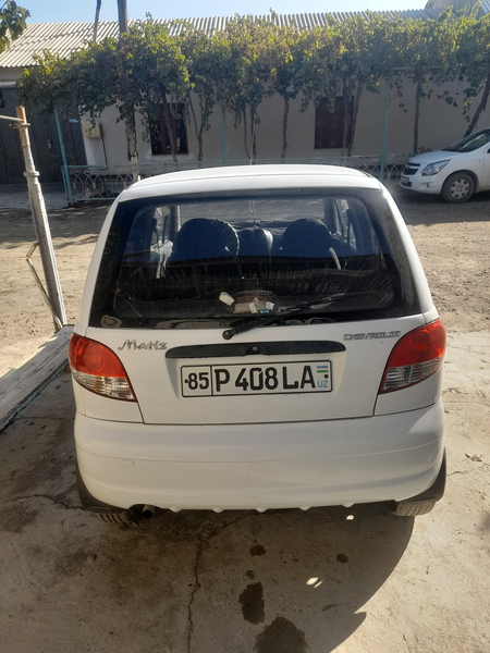Mashina zur holatda