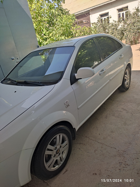 Lasetti 1.8 2014 yil.