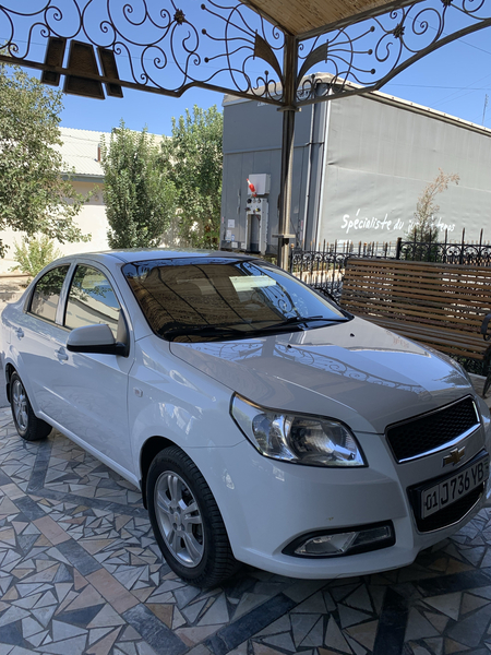 SOTILADI! Nexia 3 avtomat