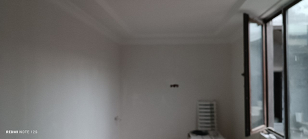 Uch tepada uchaska sotiladi