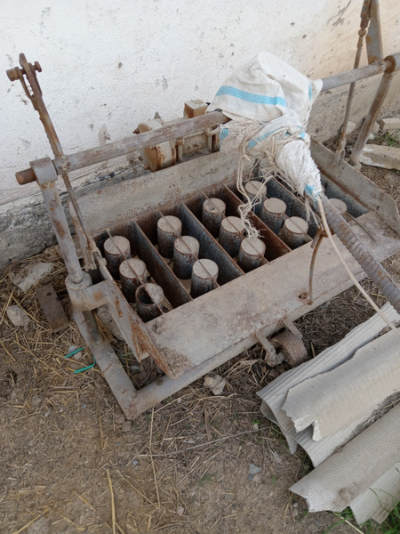 Шлакаблок апарат