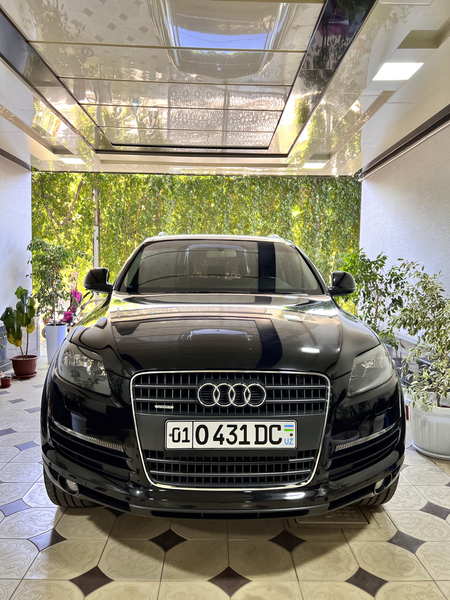 Audi Q7 Ауди Q7