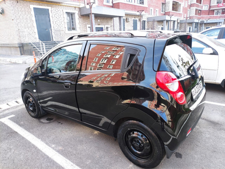 Spark avtomat 4 pozitsiya qora