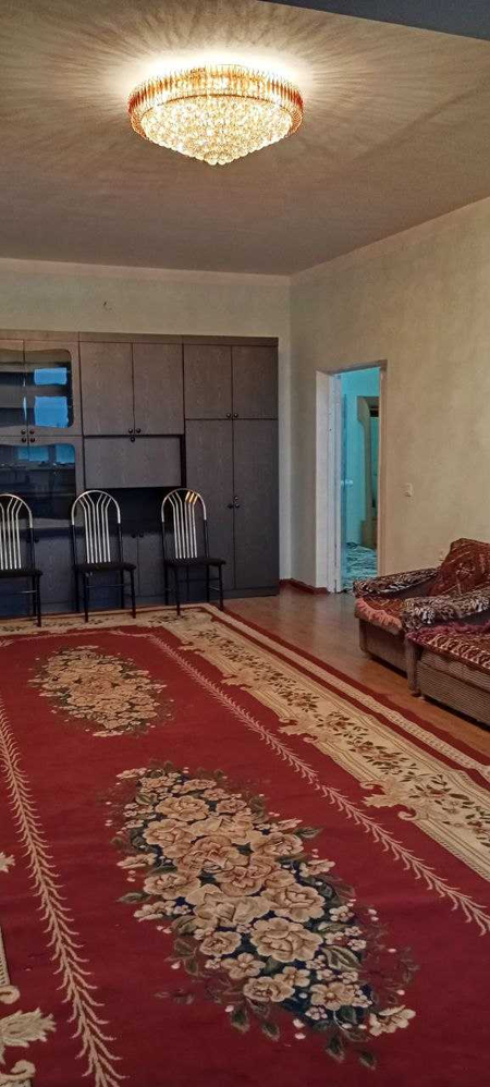 Samarqand shahar Bo'tonsaroy ko'chasi 2-uy 3 xonali uy