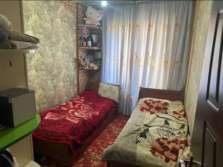 Себзар 3/3/4 Продаётся квартира не торец общ пл 80