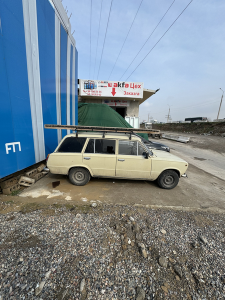 Srochni sotiladi vaz 2102