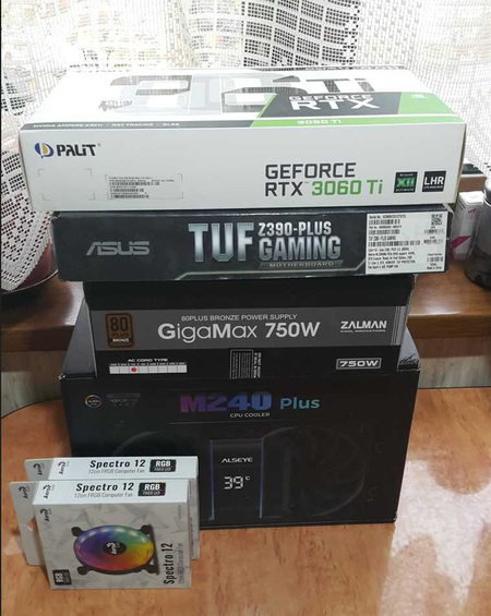 Компьютер новый, видеокарта 3060TI почти новая, CPU 9600K для 3D и игр