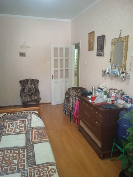 Продаётся квартира в Янгийуле