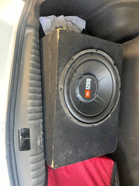 Sabufer Jbl+usilitel