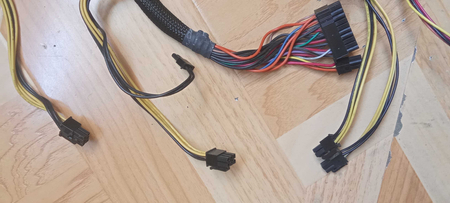 Не рабочий блок питания Huntkey 700W