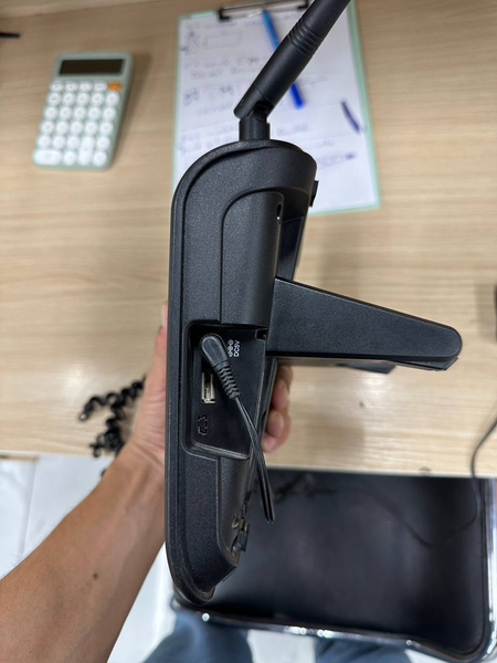 Uztelecom telefon CDMA