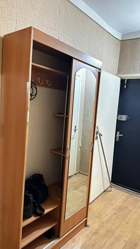 Продаётся 1/1/4 на м-в ТТЗ 1
