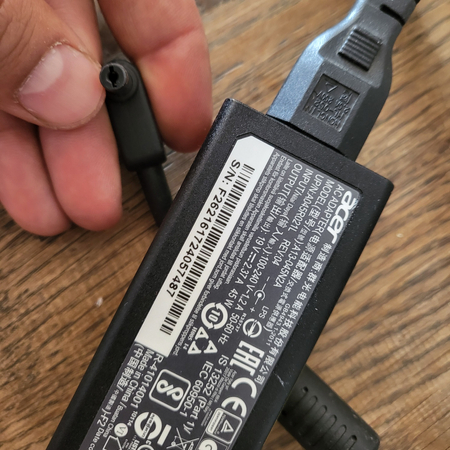 Зарядка для ноутбука Acer 45W 19V 2.37A