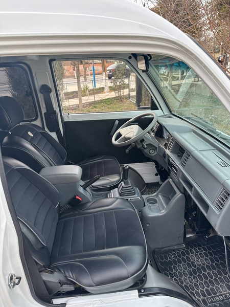 Chevrolet Damas 2