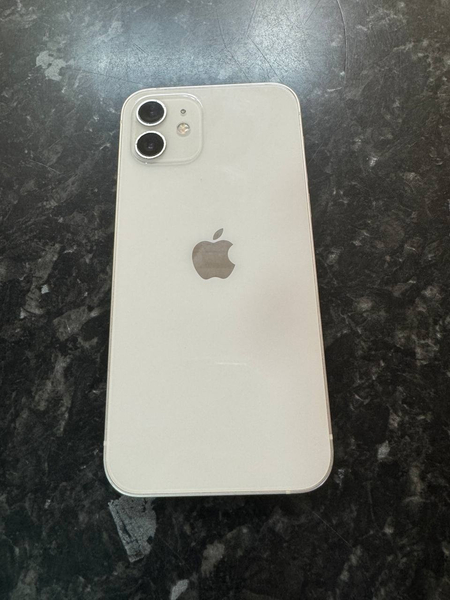 Продается iPhone 12