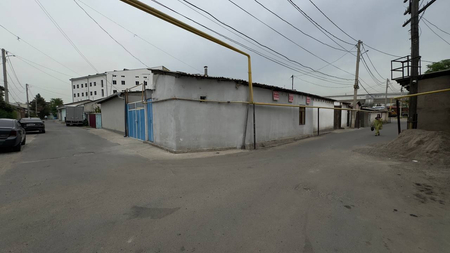 Яшнабад.районаты.ул.Туена.Дом 57кв.м 2комн.от дороги 100метров