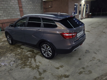 Lada vesta sw cross 1.6 mexanika 2020 tozza