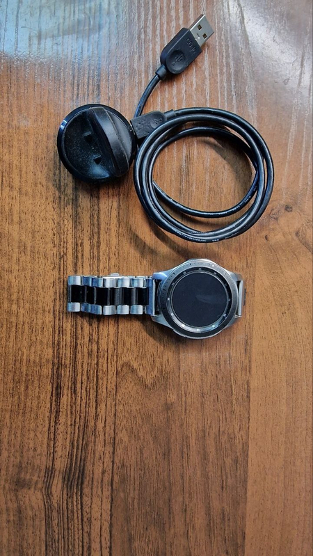 Продам Samsung Galaxy watch 3