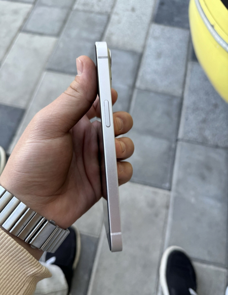Iphone 13 sotaman yomkast 90%