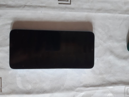 Honor x6a pamid 128 gb kafalati bilan abmen bor iphone x  ga