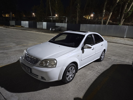 Lacetti sotiladi / Продается Лачетти