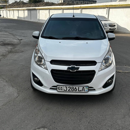 Chevrolet spark 2012