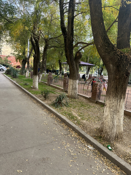 Продаю квартиру юнус абад 2 36квМ однакомнатная , универсам