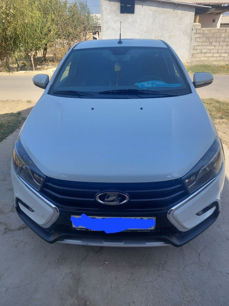 Lada Vesta Cross