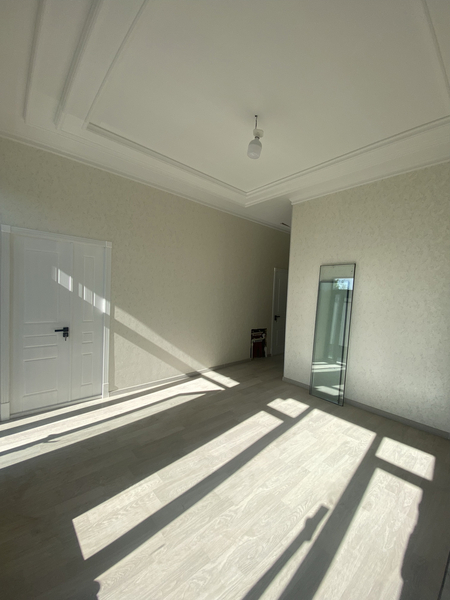 Nazarbek Ittifoqda 1.5 sotx 5 xona