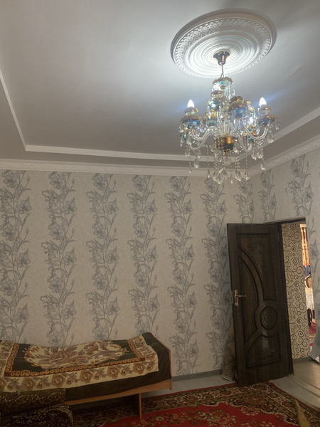 Hovli sotiladi , Продается участка