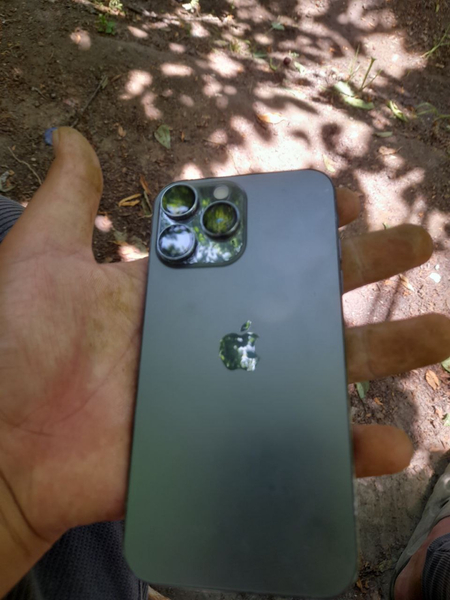 Iphone Xr 13 pro korpusda 64gb
