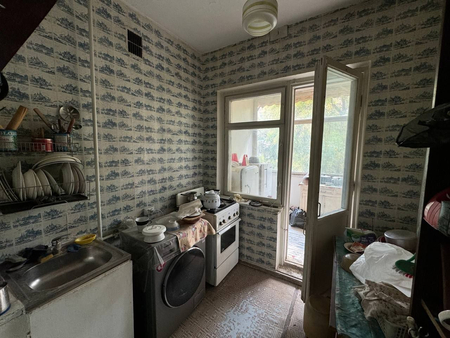 Продам 3 ком юнусабад 15 Срочно