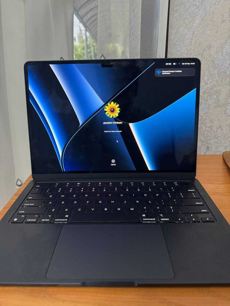 13inch, Macbook Air 2022, M2 chip, 8/256