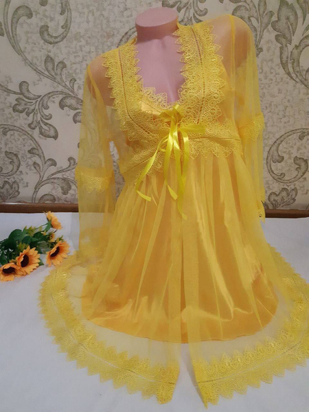 Ayollar kiyimi 4 xil rang