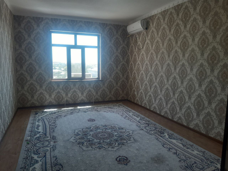 Qarshi shaxar uy sotiladi