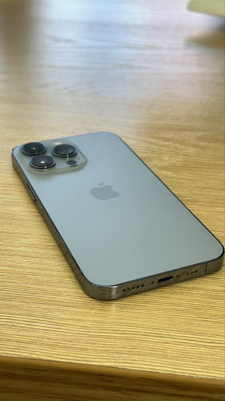 Продаю Iphone 13 Pro 128 GB