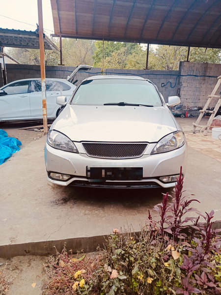 Chevrolet lasetti 2015 mator xadavoy karopka yaxshi kuzipda ishi bor