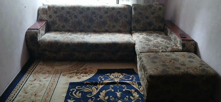 Yumshoq mebel ugolok