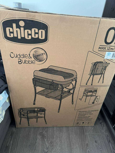 Пеленальный столик и ванночка Chicco Cuddle & Bubble Comfort