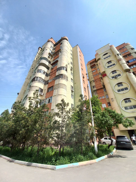 Срочно продаётся 3в4-х ком. 3в4/9/12 Яшнабад 40-лет Крестик школа №255