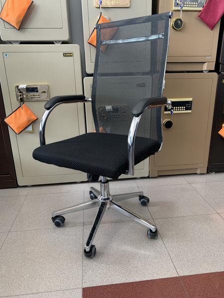 Kreslo 1101 Model Oʻzbekiston Boʻylab Yetkazib Beriladi