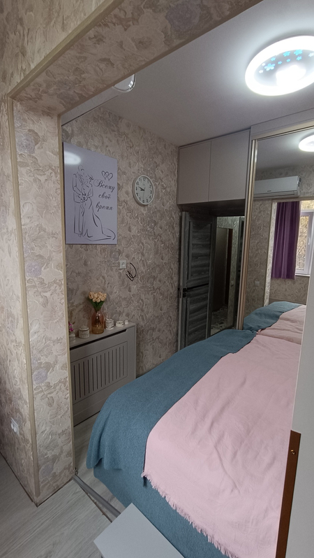 Продаётся квартира 1х2/6/9, Чиланзар-18, Евроремонт